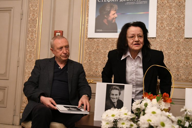 Почетоха паметта на Андрей Баташов България