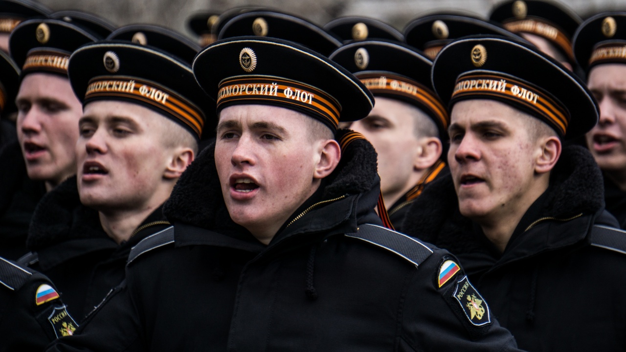 Повишават минималната възраст за военна служба в Русия Русия Новини Бг