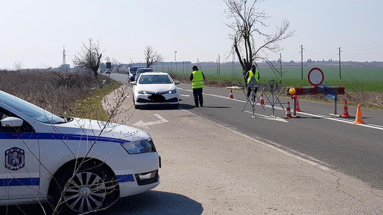 Шофьор ухапа полицай при проверка за дрога Криминално Новини Бг